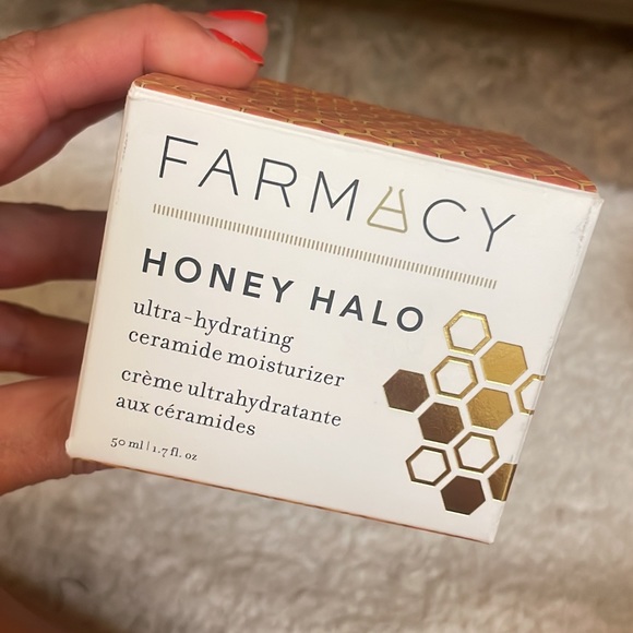 Farmacy | Skincare | Farmacy Honey Halo Ultra Hydrating Ceramide ...